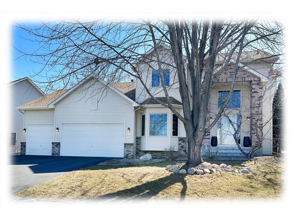 9540 Rosewood Lane N, Maple Grove, MN, 55369 | MLS: 6507058 | Edina Realty