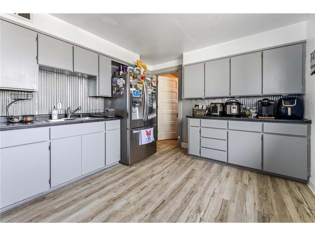 956 W Broadway Street, Winona, MN, 55987 | MLS: 6524843 | Edina Realty