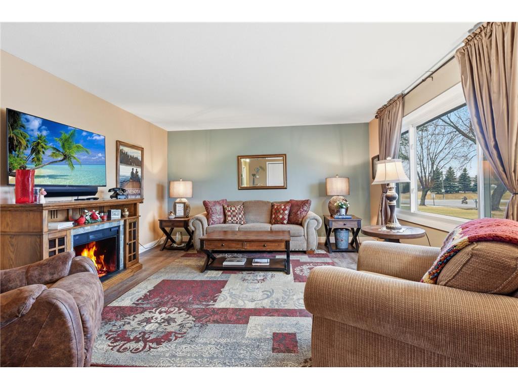 9658 Crestview Drive, Saint Joseph, MN, 56374 | MLS: 7026568 | Edina Realty