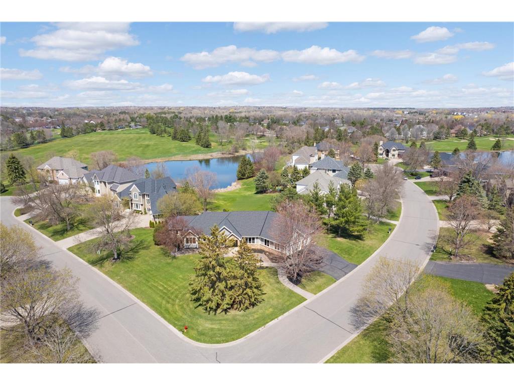 9666 Wellington Lane, Woodbury, MN, 55125 | MLS: 6360458 | Edina Realty