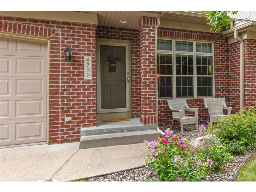 9750 Belmont Lane, Eden Prairie, MN, 55347 | MLS: 6760363 | Edina Realty