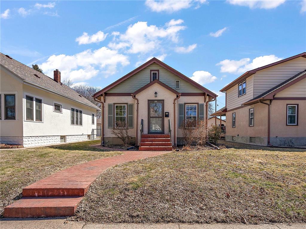 980 Cherokee Avenue, West Saint Paul, MN, 55118 | MLS: 6698800 | Edina ...