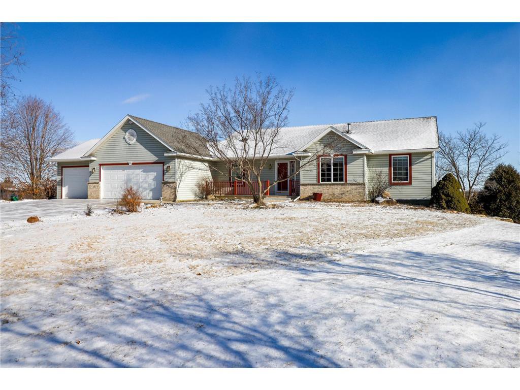 988 Cedar Ridge Lane SW, Oronoco, MN, 55960 | MLS: 6657666 | Edina Realty