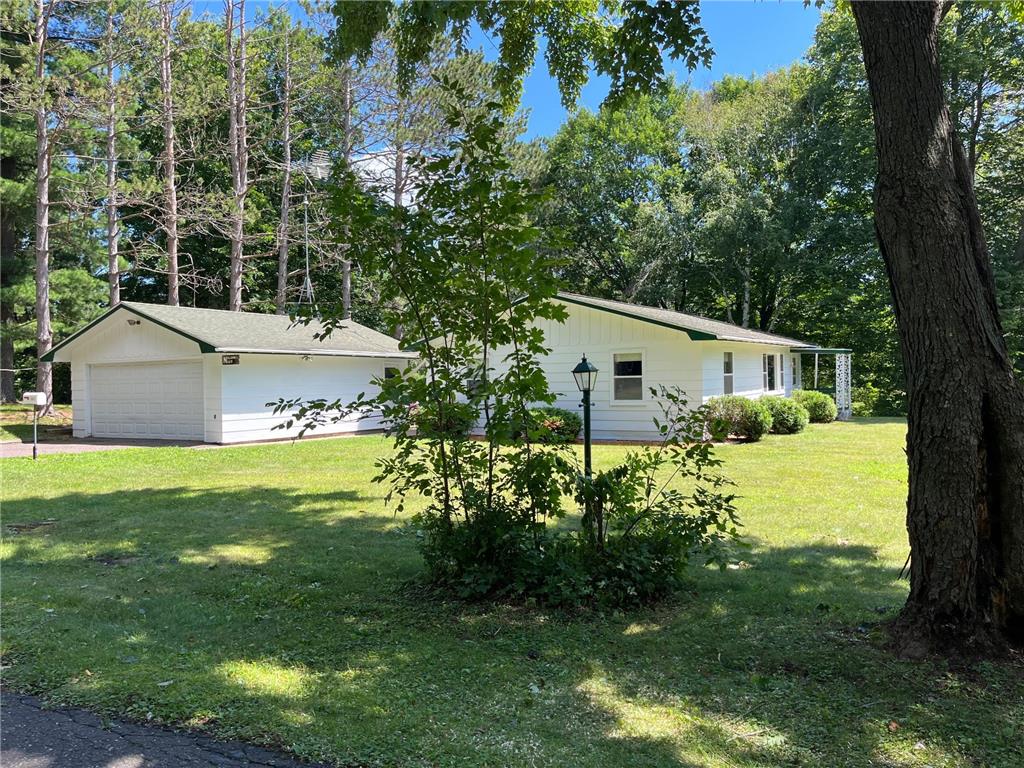 993 US HWY 8, Apple River Twp, WI, 54001 | MLS: 6409917 | Edina Realty