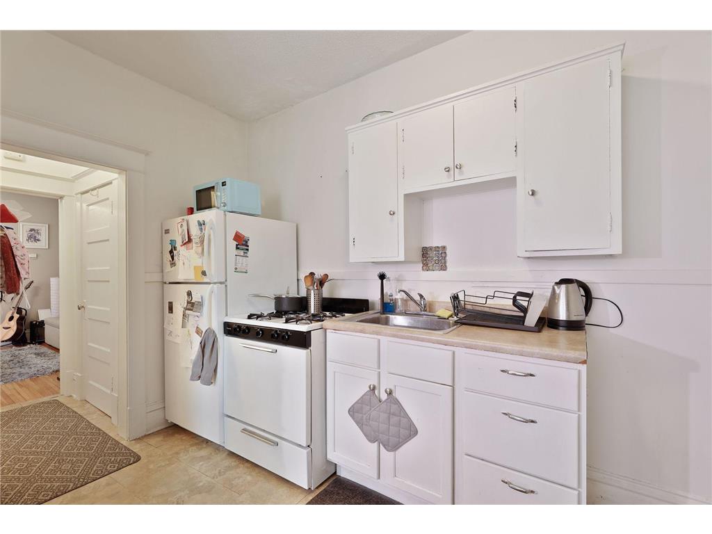 998 Grand Avenue, Saint Paul, MN, 55105 | MLS: 6455889 | Edina Realty