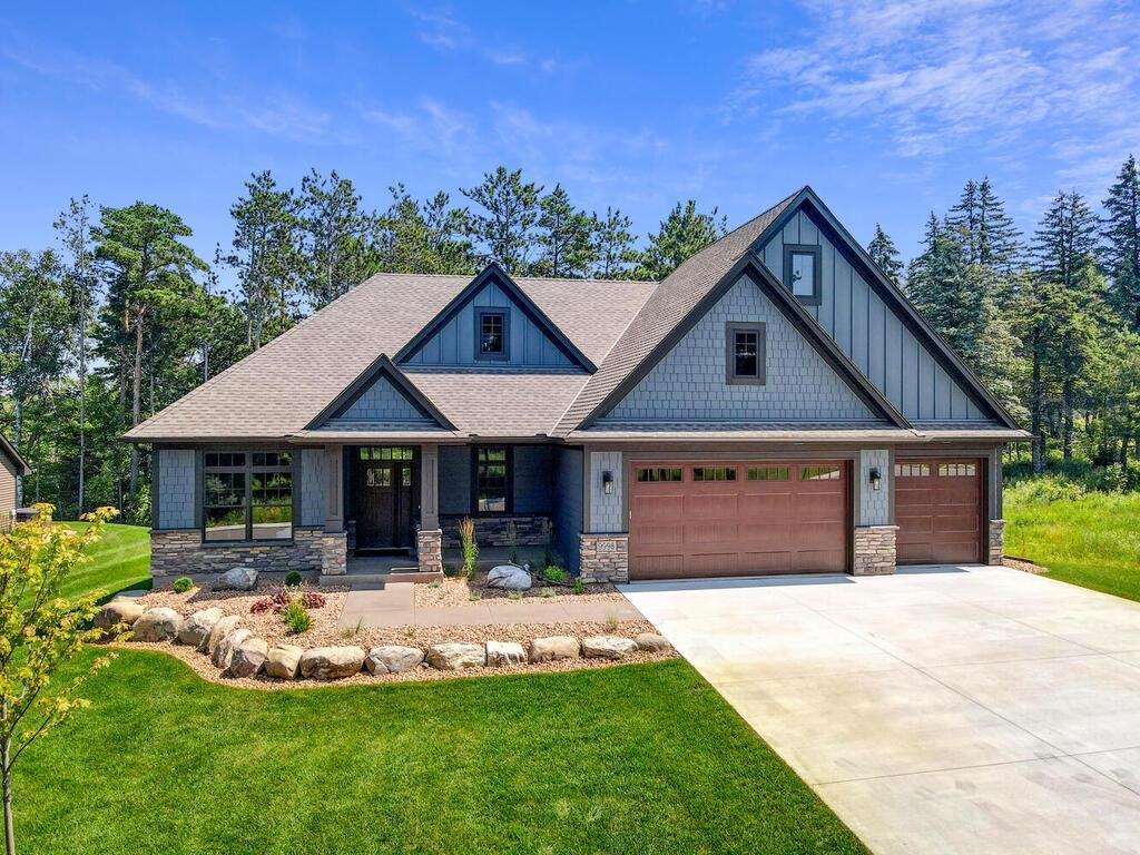 9998 211th Court N, Forest Lake, MN, 55025 | MLS: 6616560 | Edina Realty