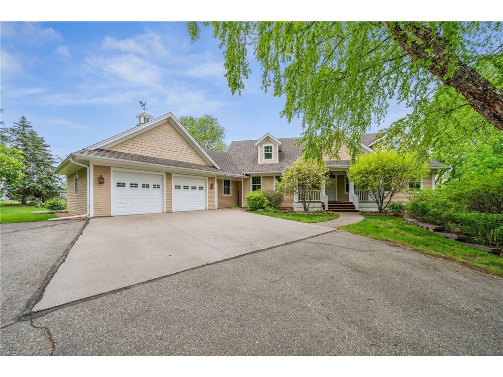 N4387 1115th Street, Prescott, WI, 54021 | MLS: 7004970 | Edina Realty