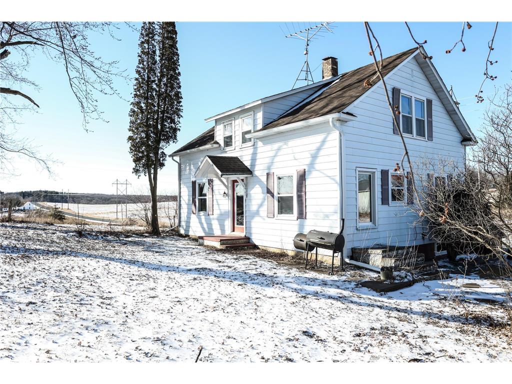 N8898 250th Street, Spring Valley, WI, 54767 | MLS: 6496875 | Edina Realty
