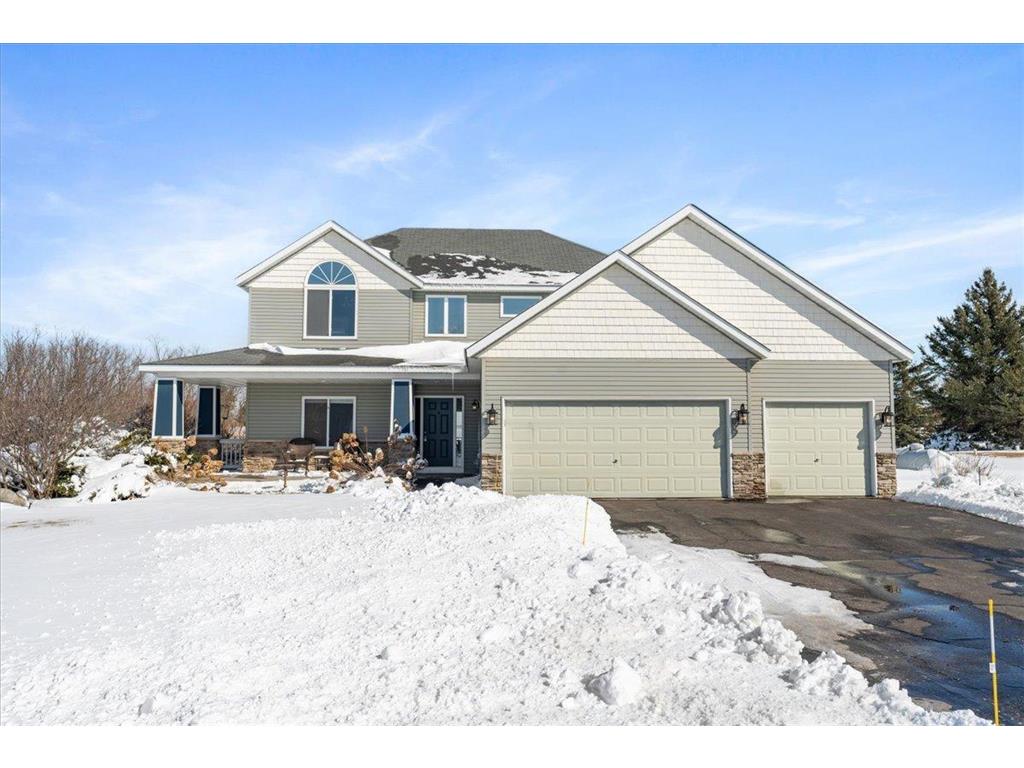 W10607 566th Avenue, Oak Grove Twp, WI, 54021 | MLS: 6672062 | Edina Realty