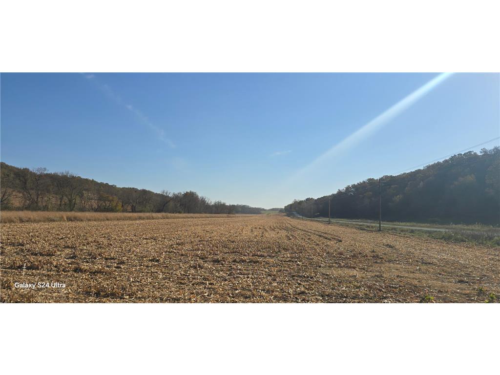 XXXX Middle Hesper Road, Decorah, IA, 52101 | MLS: 6626539 | Edina Realty