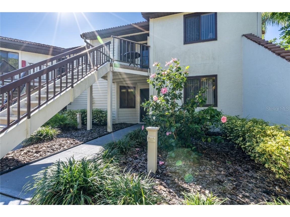 , Bradenton, FL, 34210 | MLS: A4522460 | Edina Realty