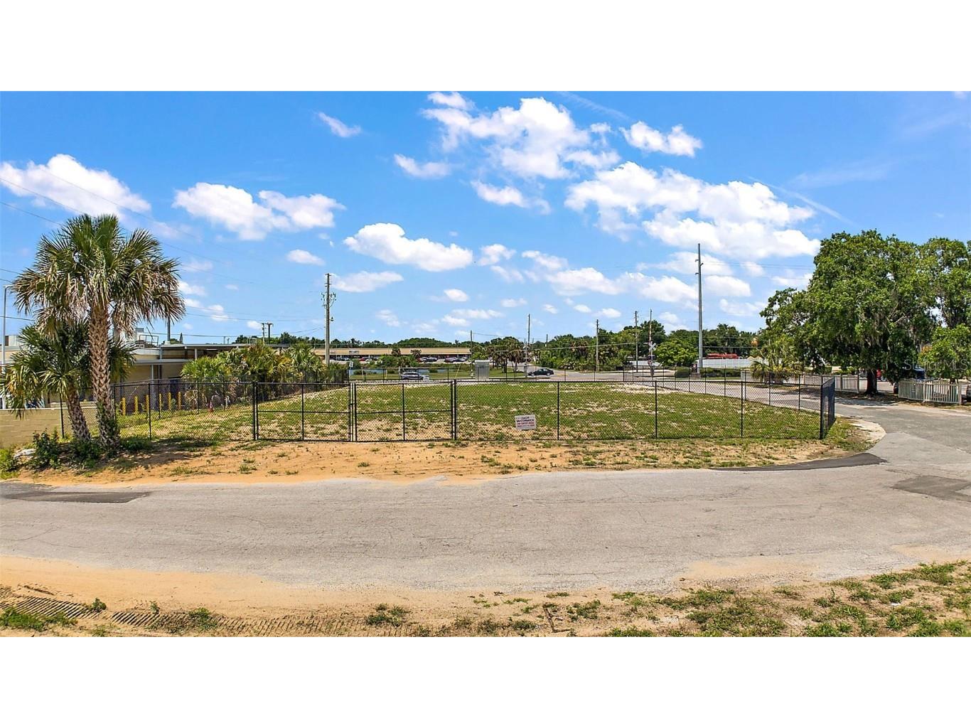 Gordon Lane, Mount Dora, FL, 32757 | MLS: G5082479 | Edina Realty