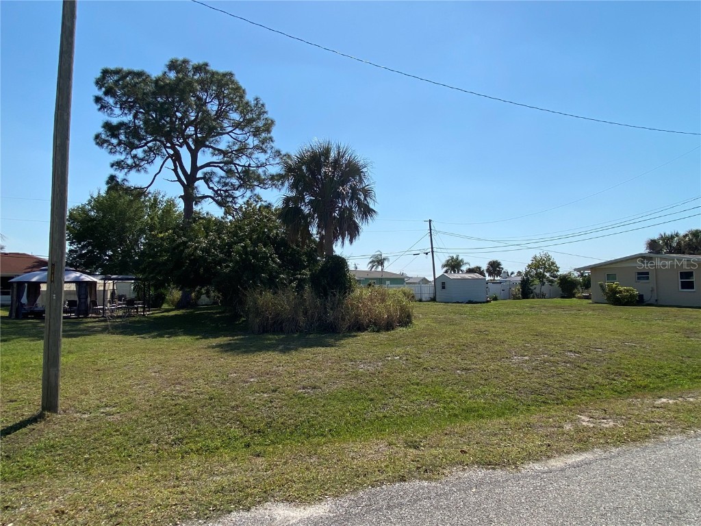 Jupiter Rd, Venice, FL, 34293 | MLS: A4601106 | Edina Realty