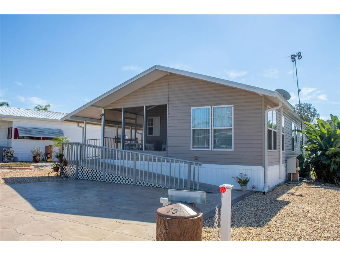 10 Grey Fox Lane, Lake Wales, FL, 33898 | MLS: K4903149 | Edina Realty