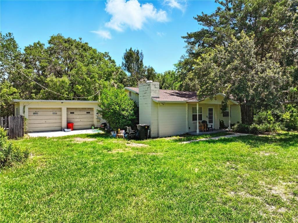 1003 Friendship Lane, Lutz, FL, 33548 | MLS: TB8408413 | Edina Realty