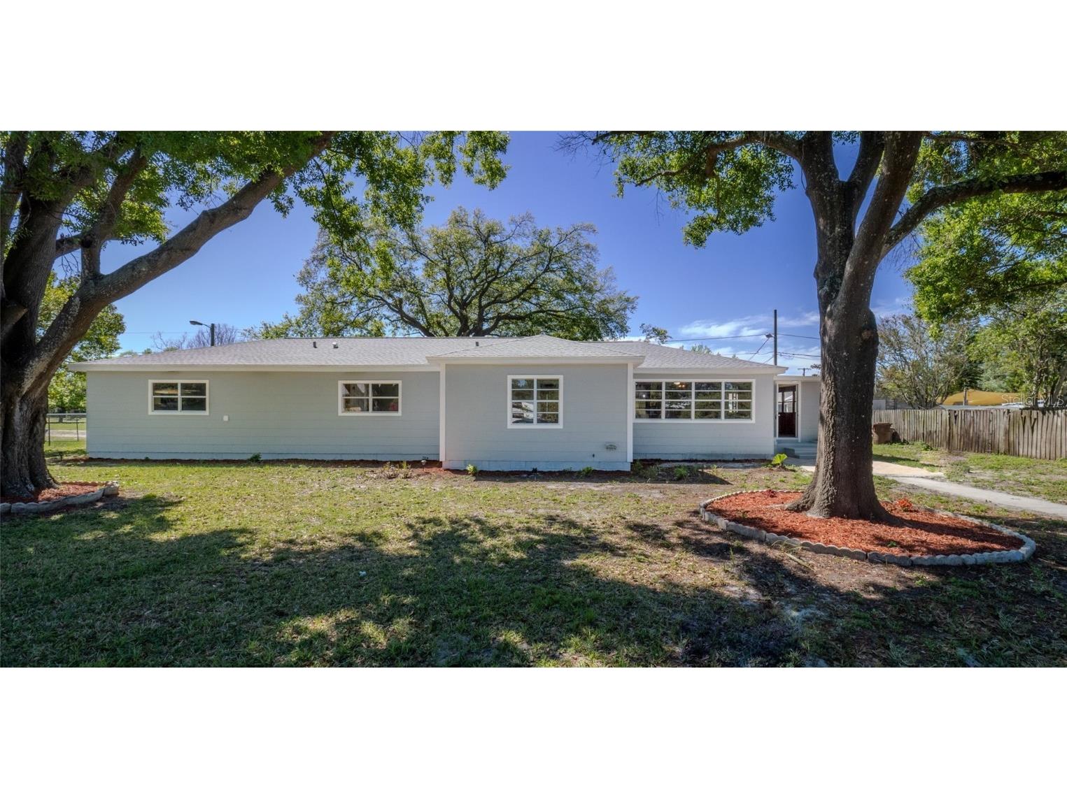 1005 NE 2nd Street, Mulberry, FL, 33860 | MLS: T3513916 | Edina Realty