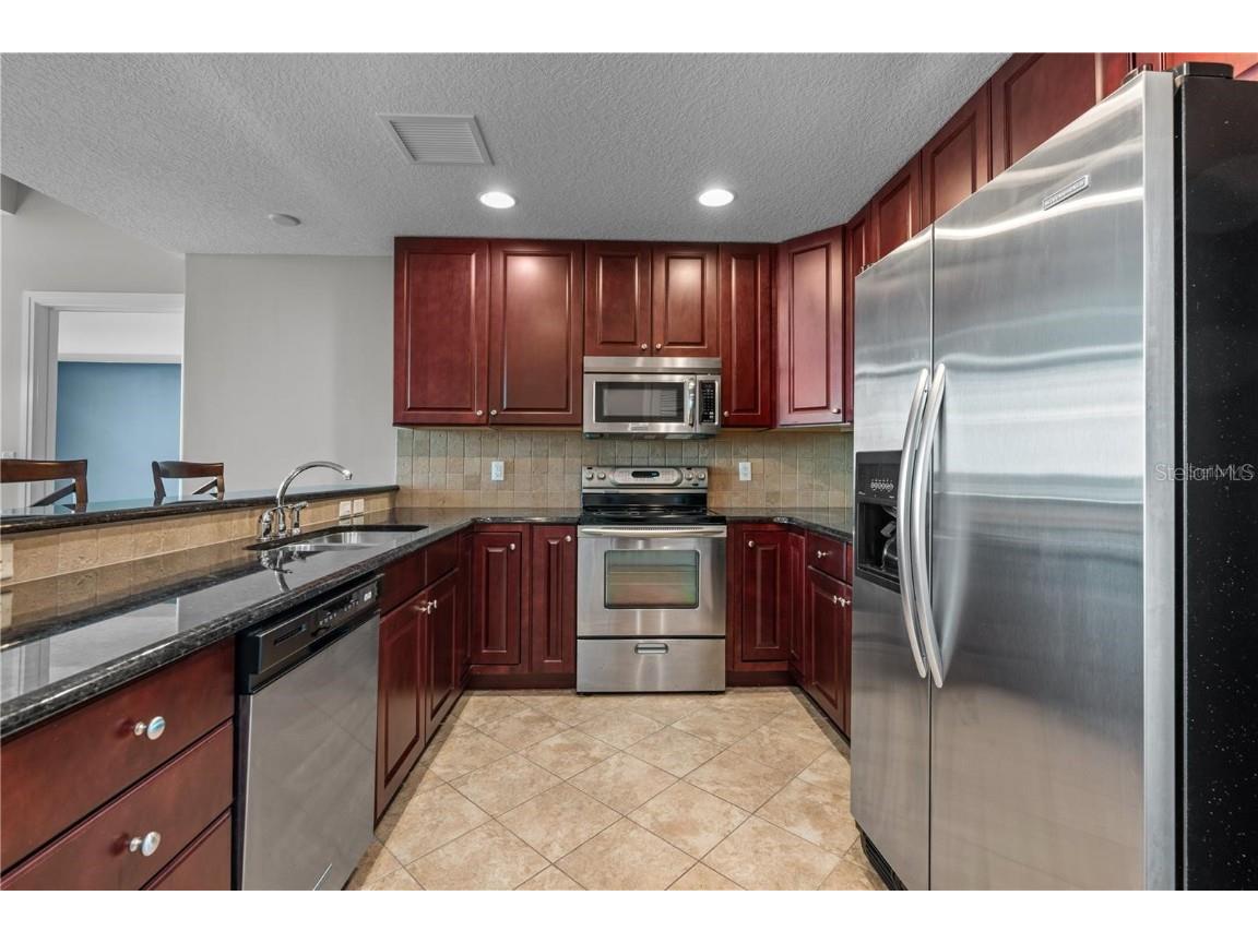 101 S Eola Drive #812, Orlando, FL, 32801 | MLS: O6250635 | Edina Realty