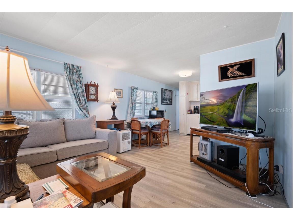 10322 N Lake Drive #118, Largo, FL, 33773 | MLS: T3509704 | Edina Realty