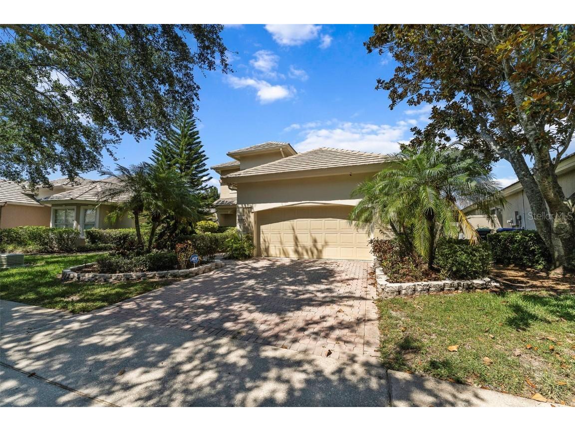 10513 Holly Crest Drive, Orlando, FL, 32836 | MLS: O6214051 | Edina Realty