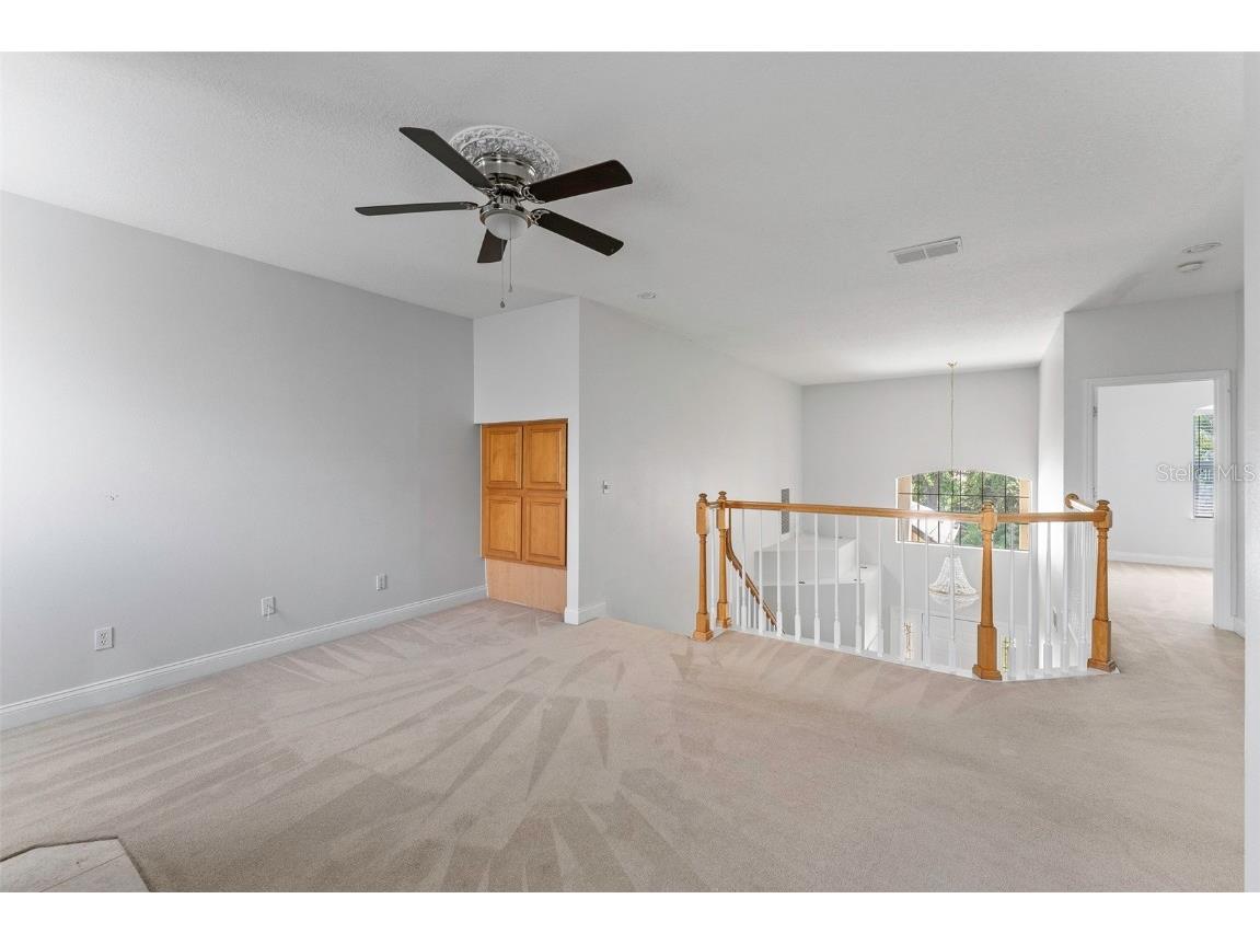 10513 Holly Crest Drive, Orlando, FL, 32836 | MLS: O6214051 | Edina Realty