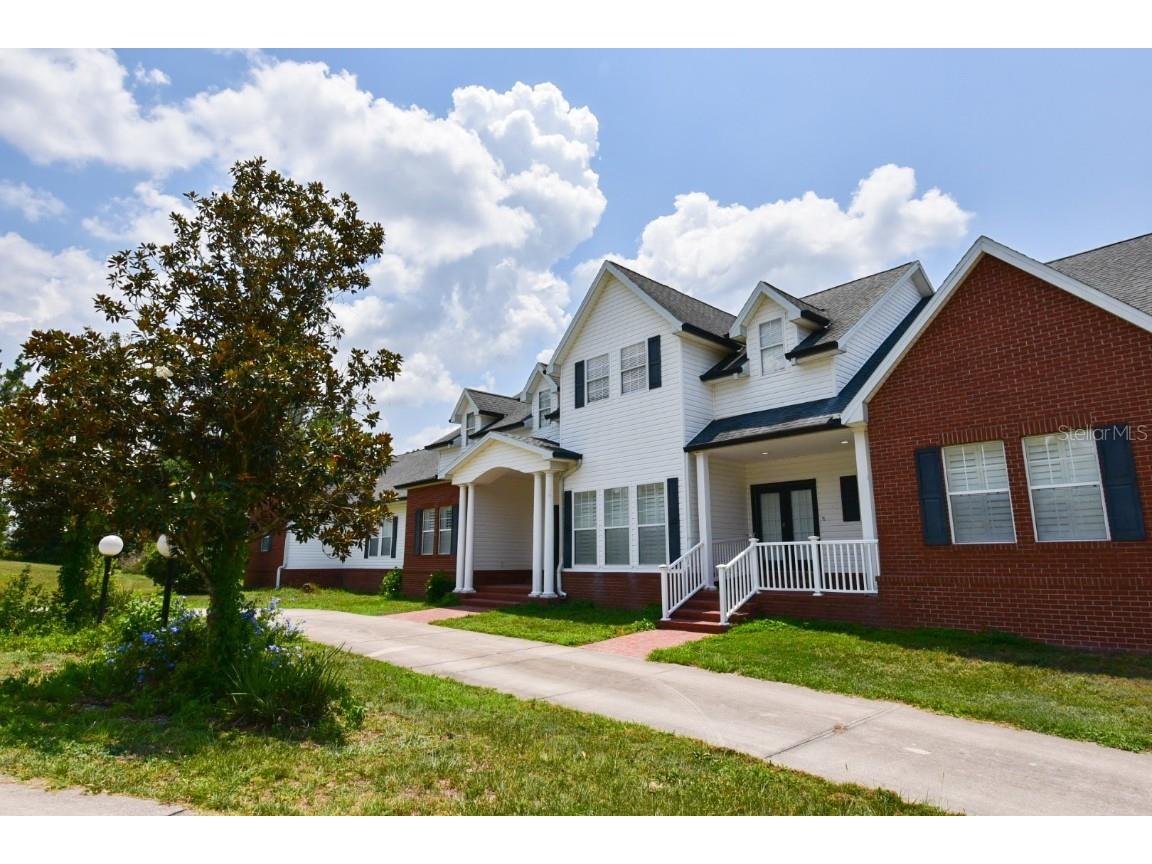 10625 Clara Mae Drive, Dade City, FL, 33525 | MLS: T3419713 | Edina Realty