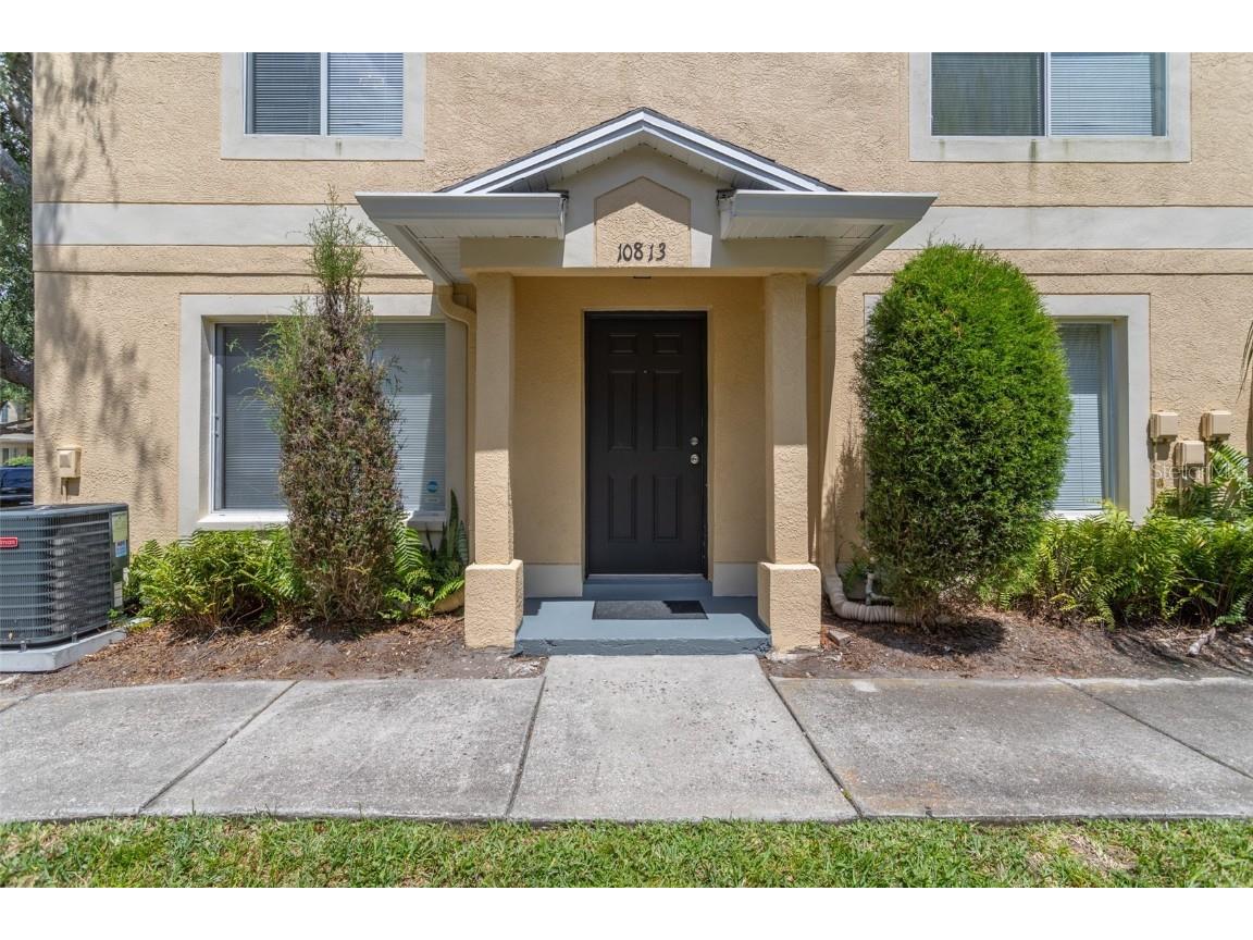 10813 Brickside Court, Riverview, FL, 33579 | MLS: T3528741 | Edina Realty