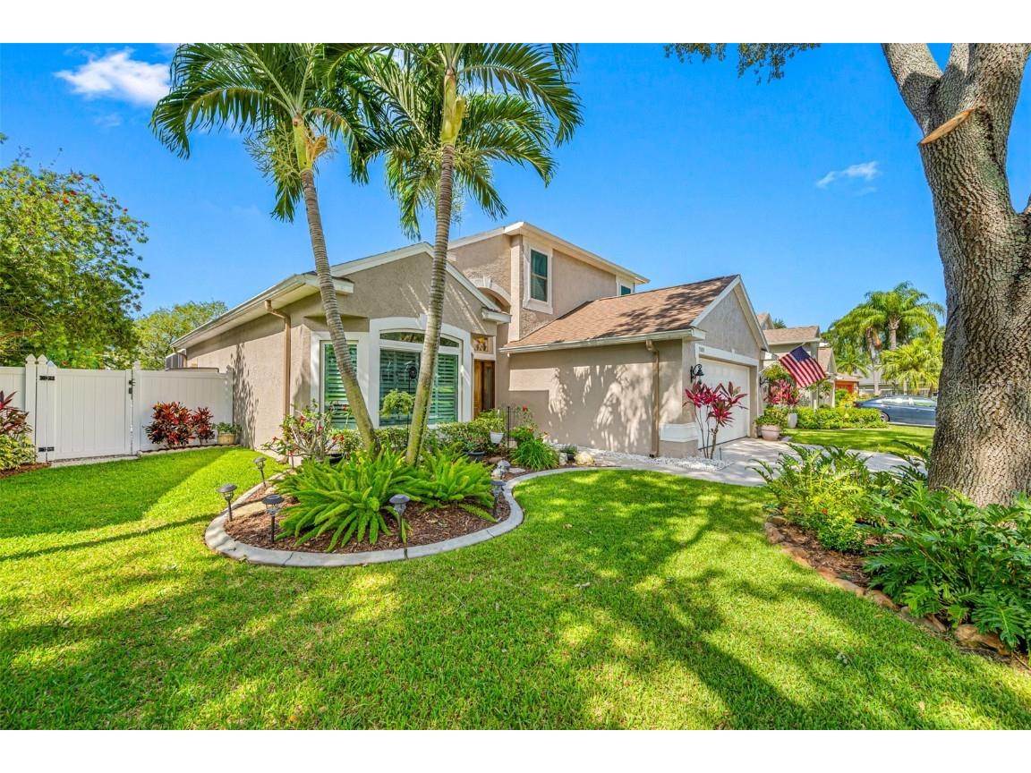 1100 Bluffs Circle, Dunedin, FL, 34698 | MLS: A4615206 | Edina Realty