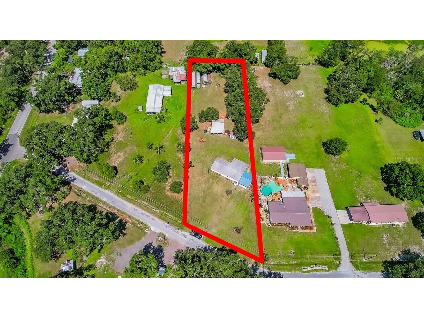 1105 Branch Acres Drive, Plant City, FL, 33565 | MLS: TB8402157 | Edina ...