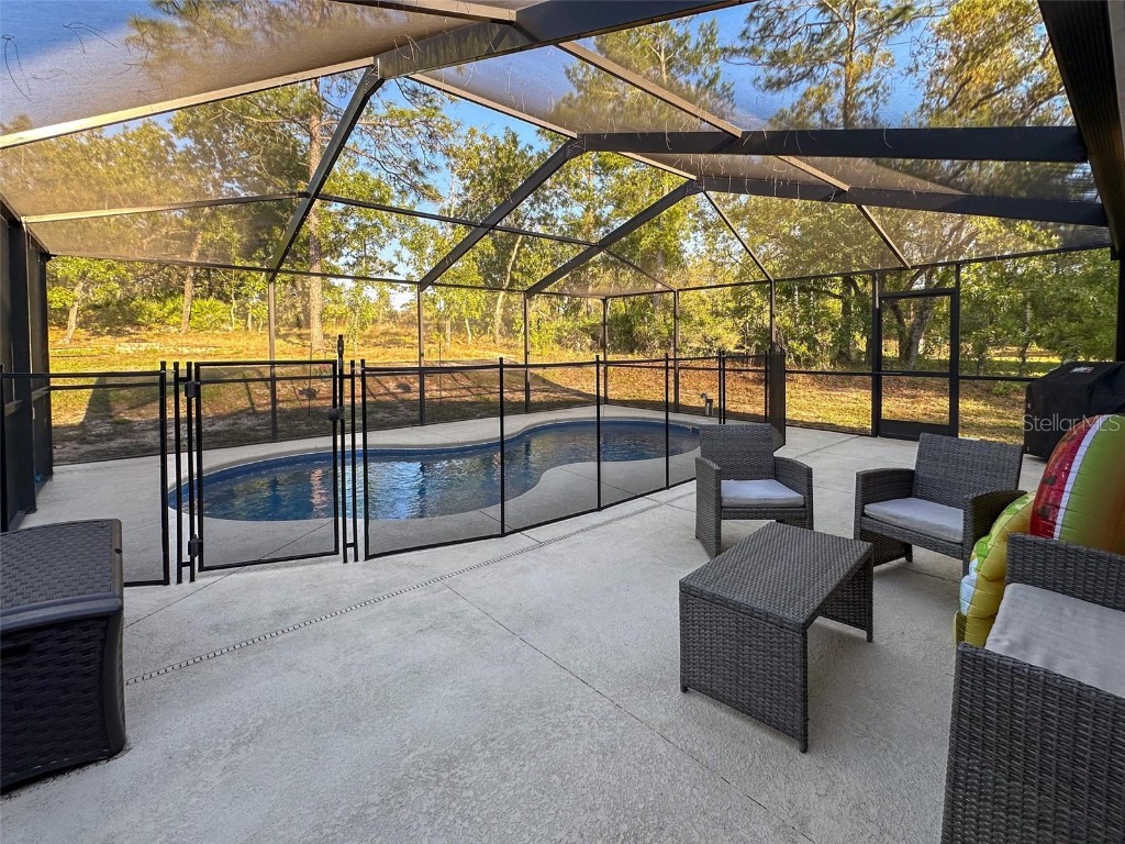 11074 Jenny Wren Road, Weeki Wachee, FL, 34614 | MLS: W7864042 | Edina ...