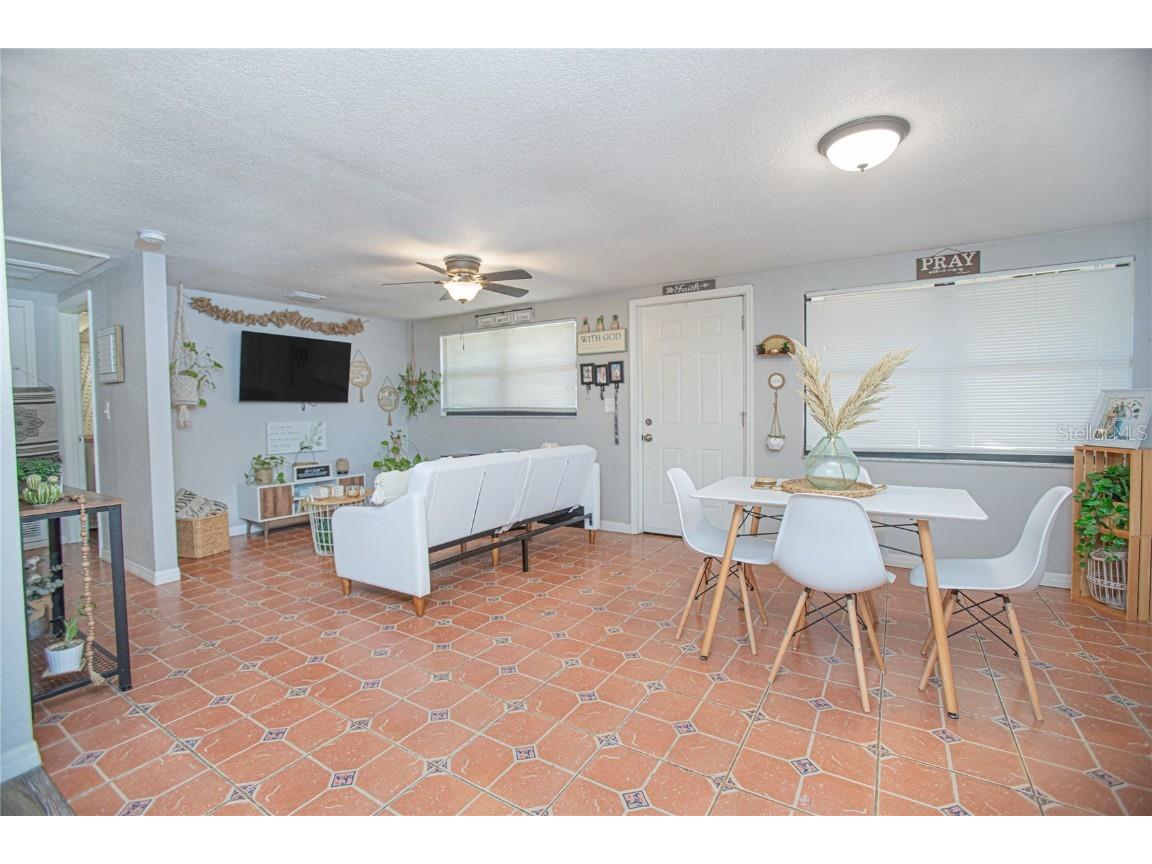 111 7th Terrace Wahneta Way, Winter Haven, FL, 33880 | MLS: O6189297 ...