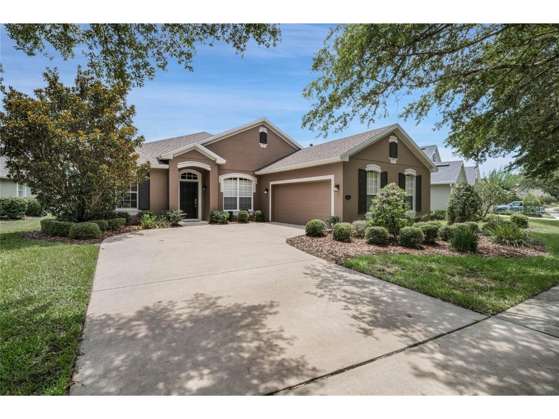 1111 Heron Point Way, Deland, FL, 32724 | MLS: V4935208 | Edina Realty