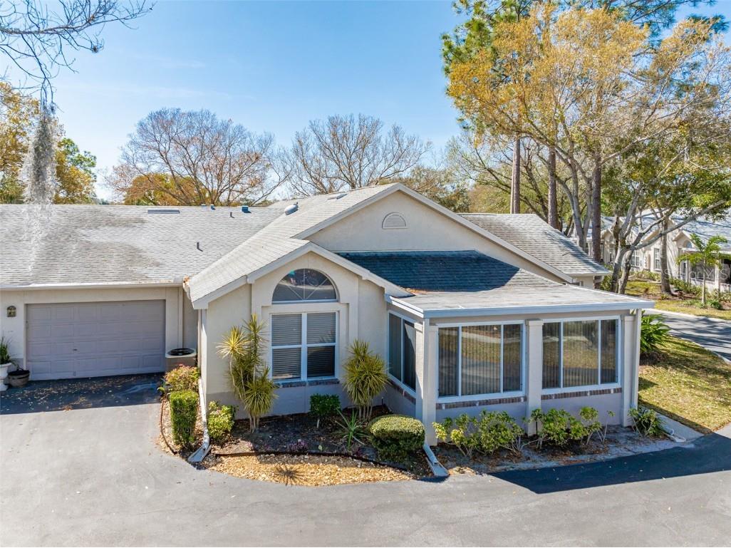 1116 Golfview Woods Drive #1116, Sun City Center, FL, 33573 | MLS ...