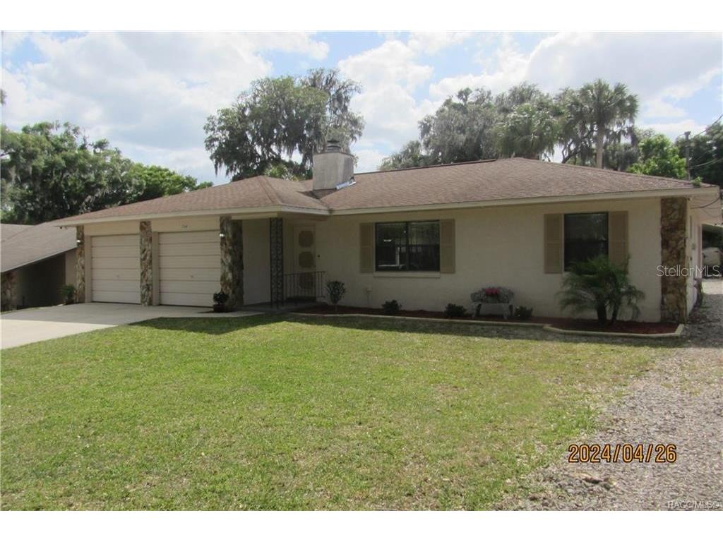 11586 Seminole Road, Dunnellon, FL, 34431 | MLS: G5081856 | Edina Realty