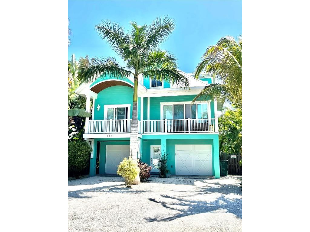 117 Park Avenue, Anna Maria, FL, 34216 | MLS: J947408 | Edina Realty