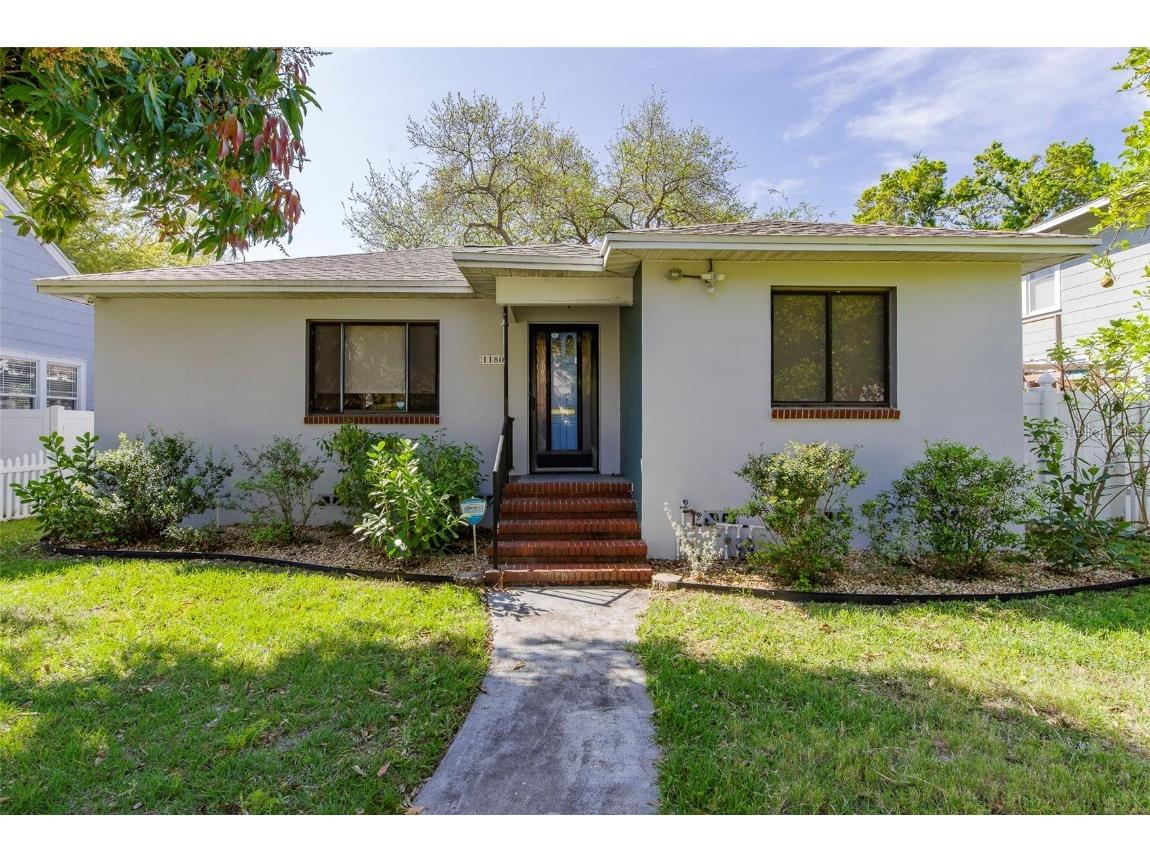 1180 26th Avenue N, Saint Petersburg, FL, 33704 | MLS: U8234810 | Edina ...