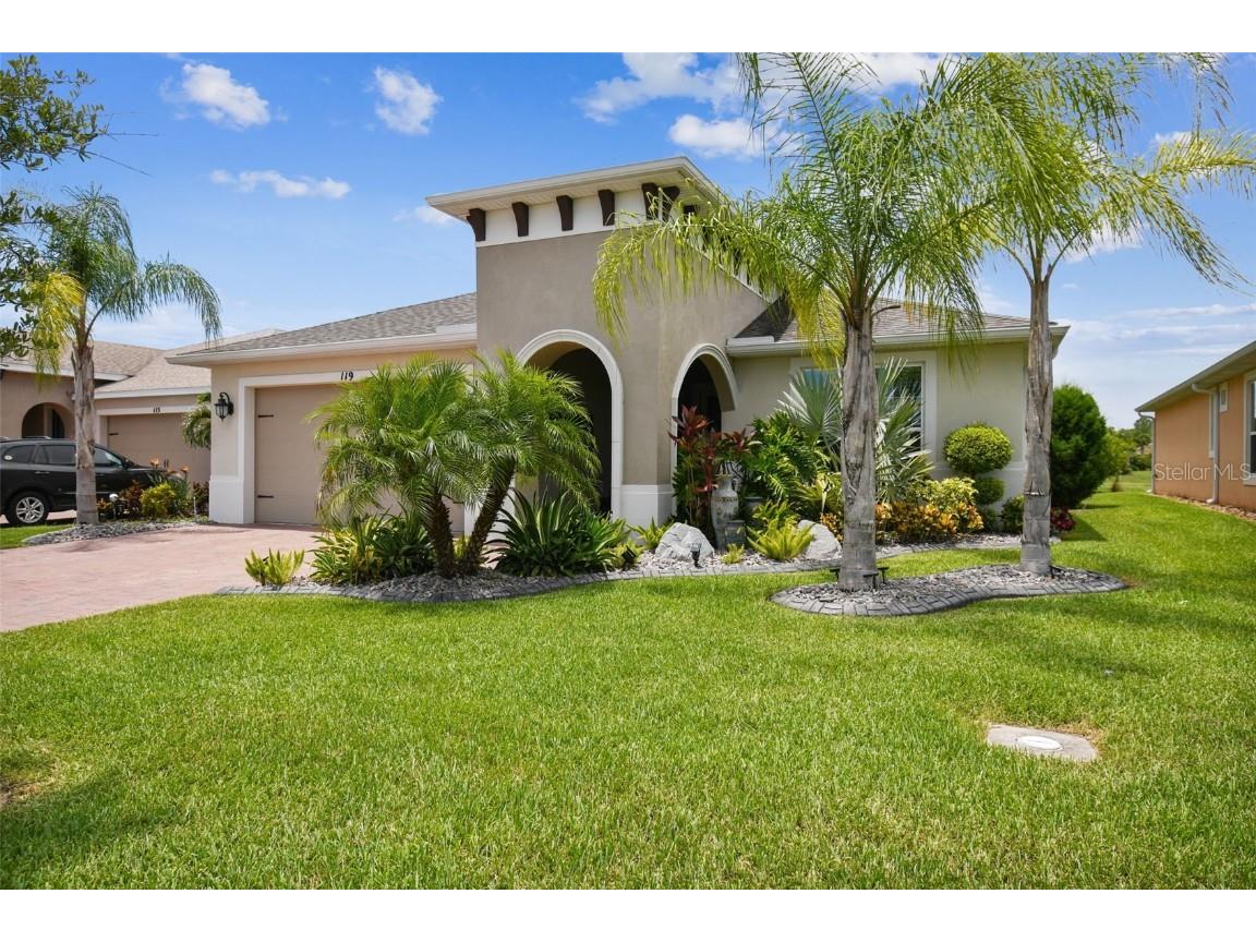 119 Olympus Way, Poinciana, FL, 34759 | MLS: S5071082 | Edina Realty