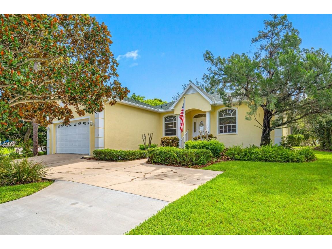 1205 N Florida Ave, Tarpon Springs, FL, 34689 | MLS: U8248813 | Edina ...