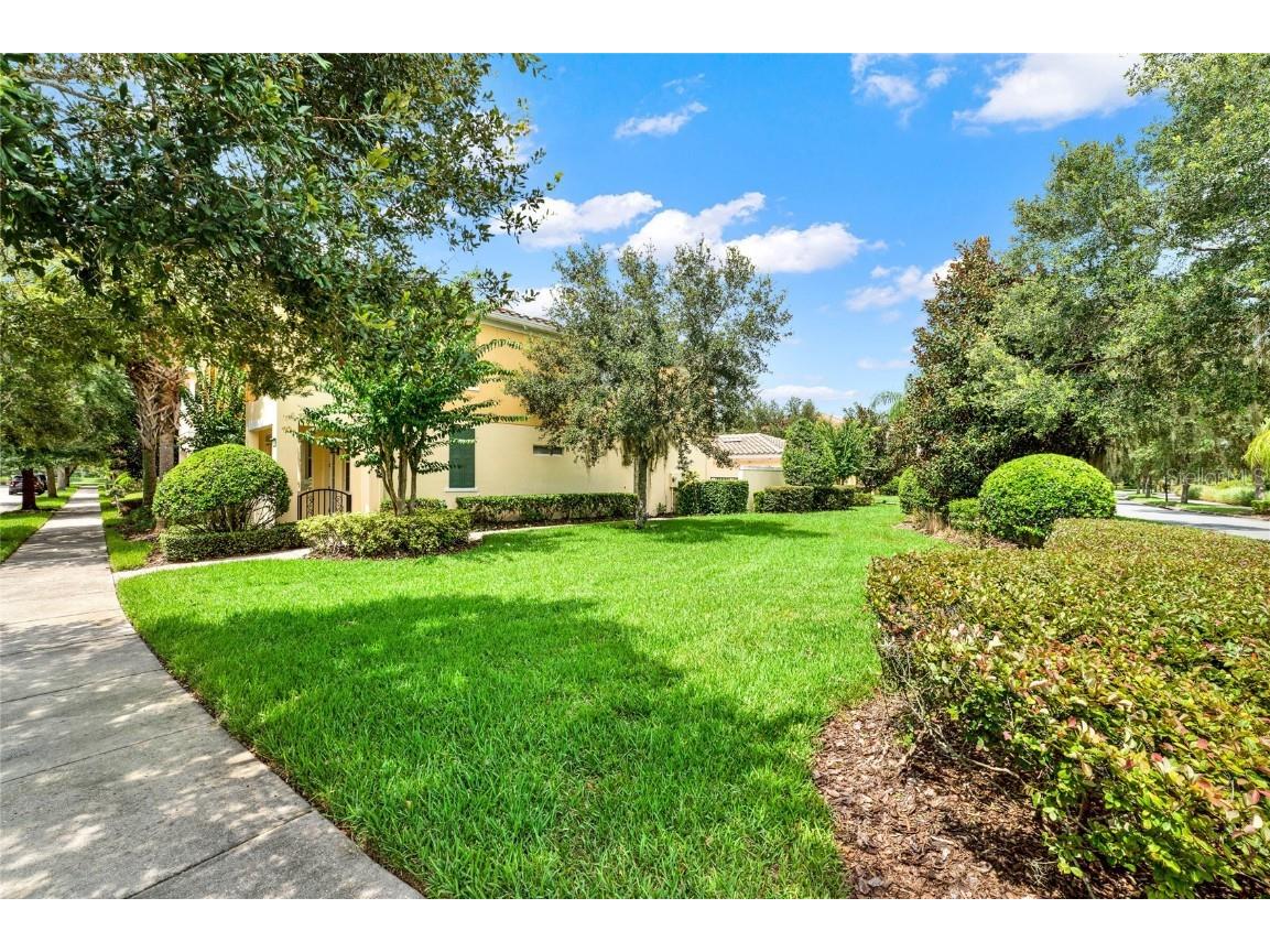 12081 Forsythia Drive, Orlando, FL, 32827 | MLS: O6218472 | Edina Realty