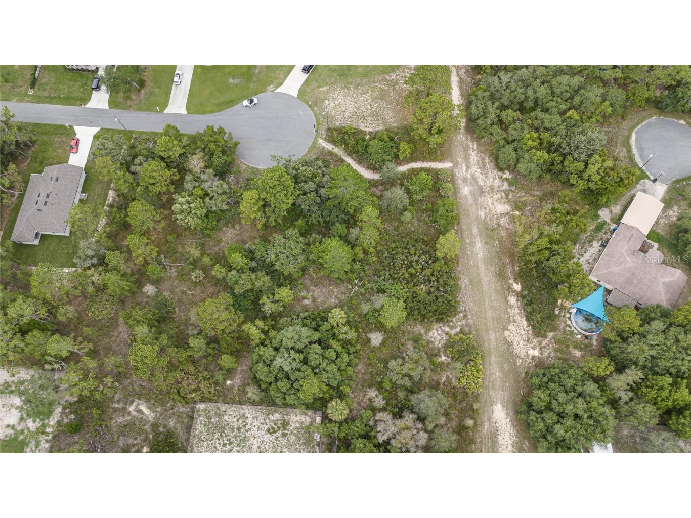 12498 Indigo Bunting Road, Weeki Wachee, FL, 34614 | MLS: T3536451 ...