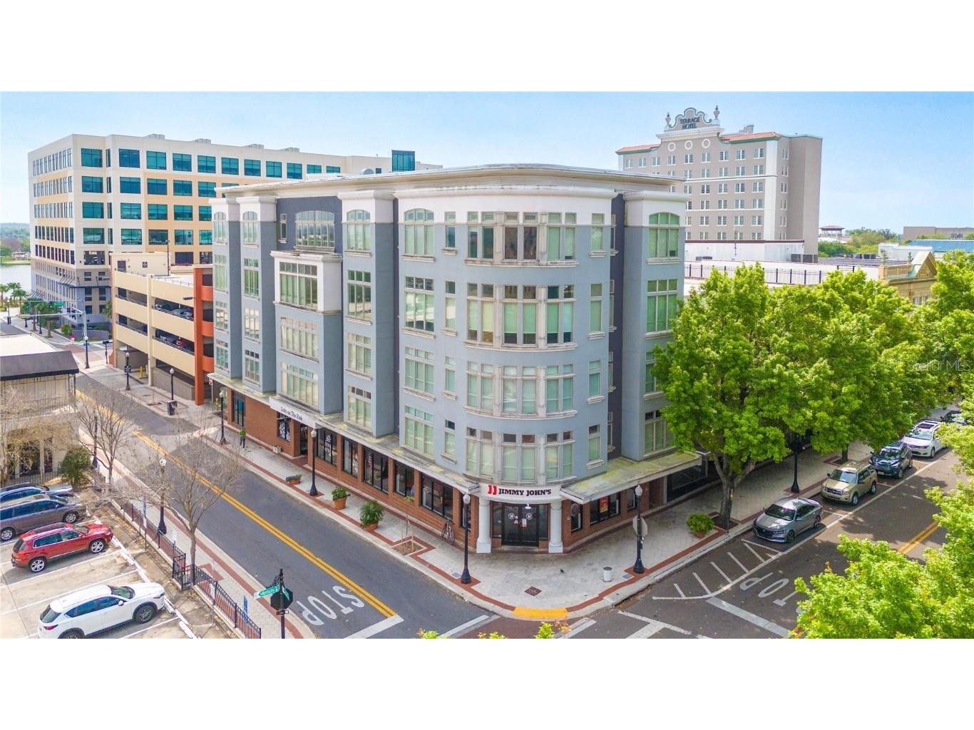 125 N Kentucky Avenue #403, Lakeland, FL, 33801 | MLS: L4943323 | Edina ...