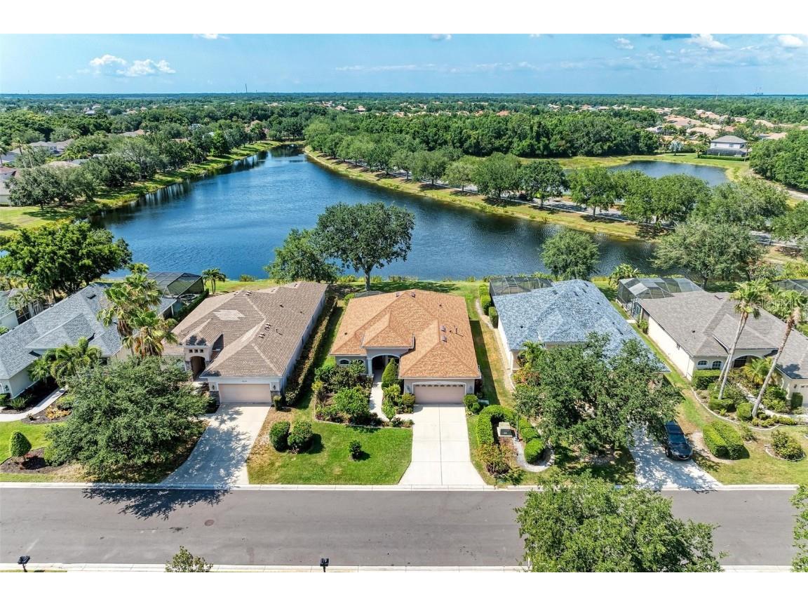 12651 Cara Cara Loop, Bradenton, FL, 34212 | MLS: A4611719 | Edina Realty