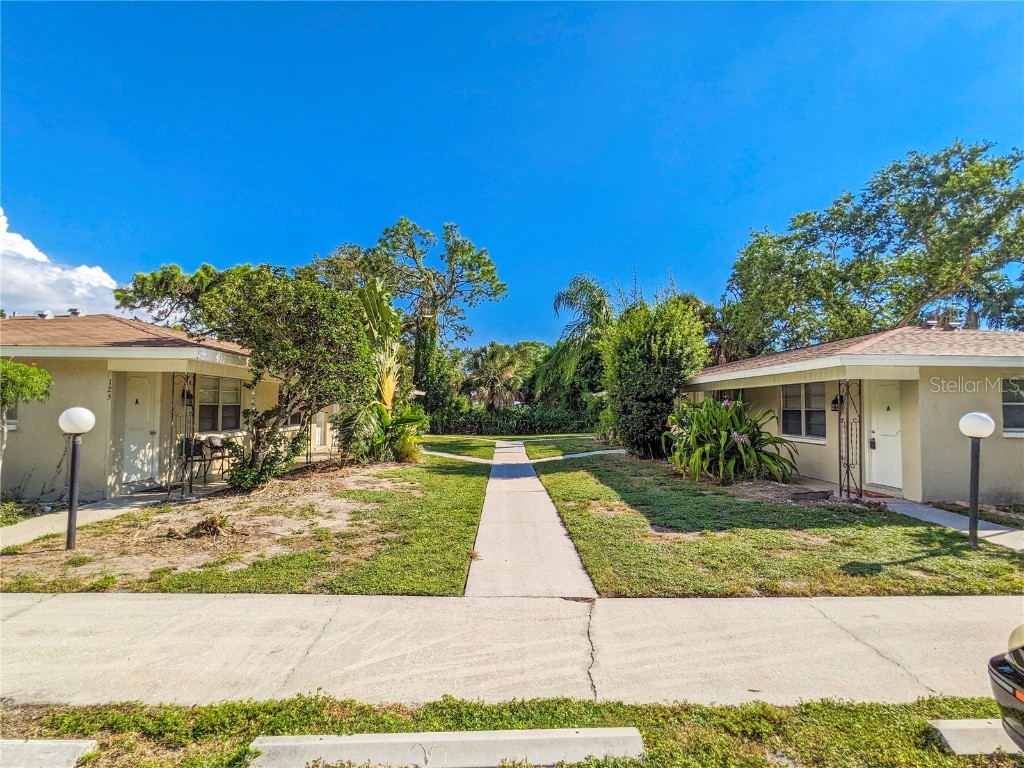 127 Avenida De Bahia #C, Nokomis, FL, 34275 | MLS: A4583272 | Edina Realty