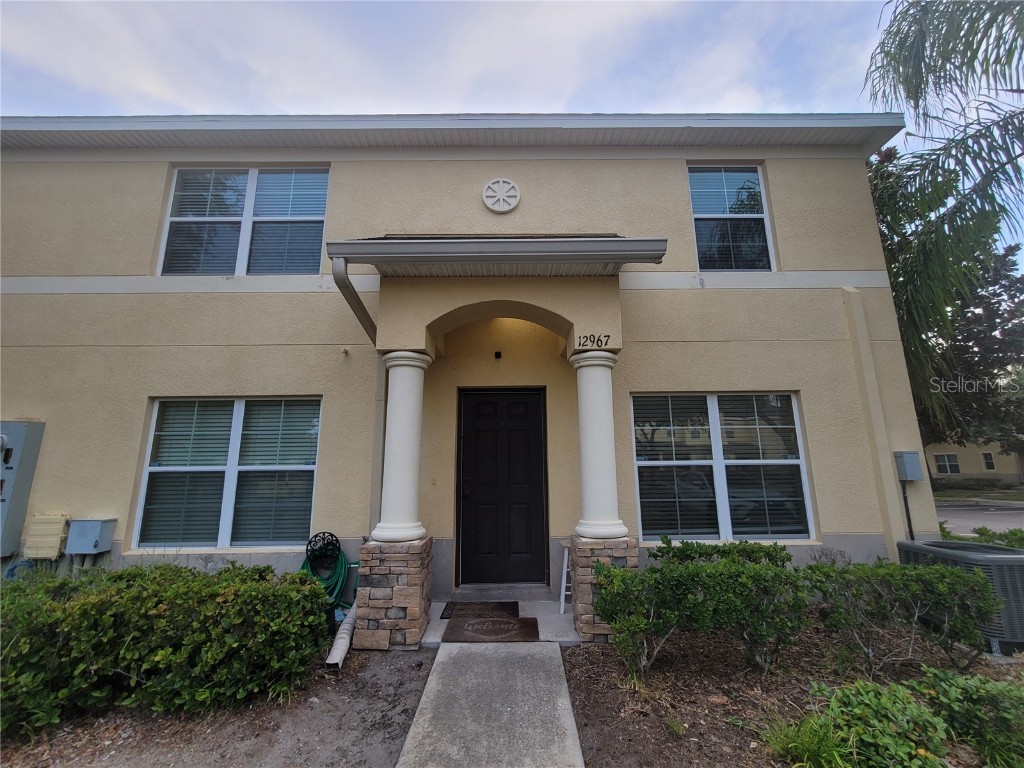 12967 Trade Port Place, Riverview, FL, 33579 | MLS: T3470791 | Edina Realty