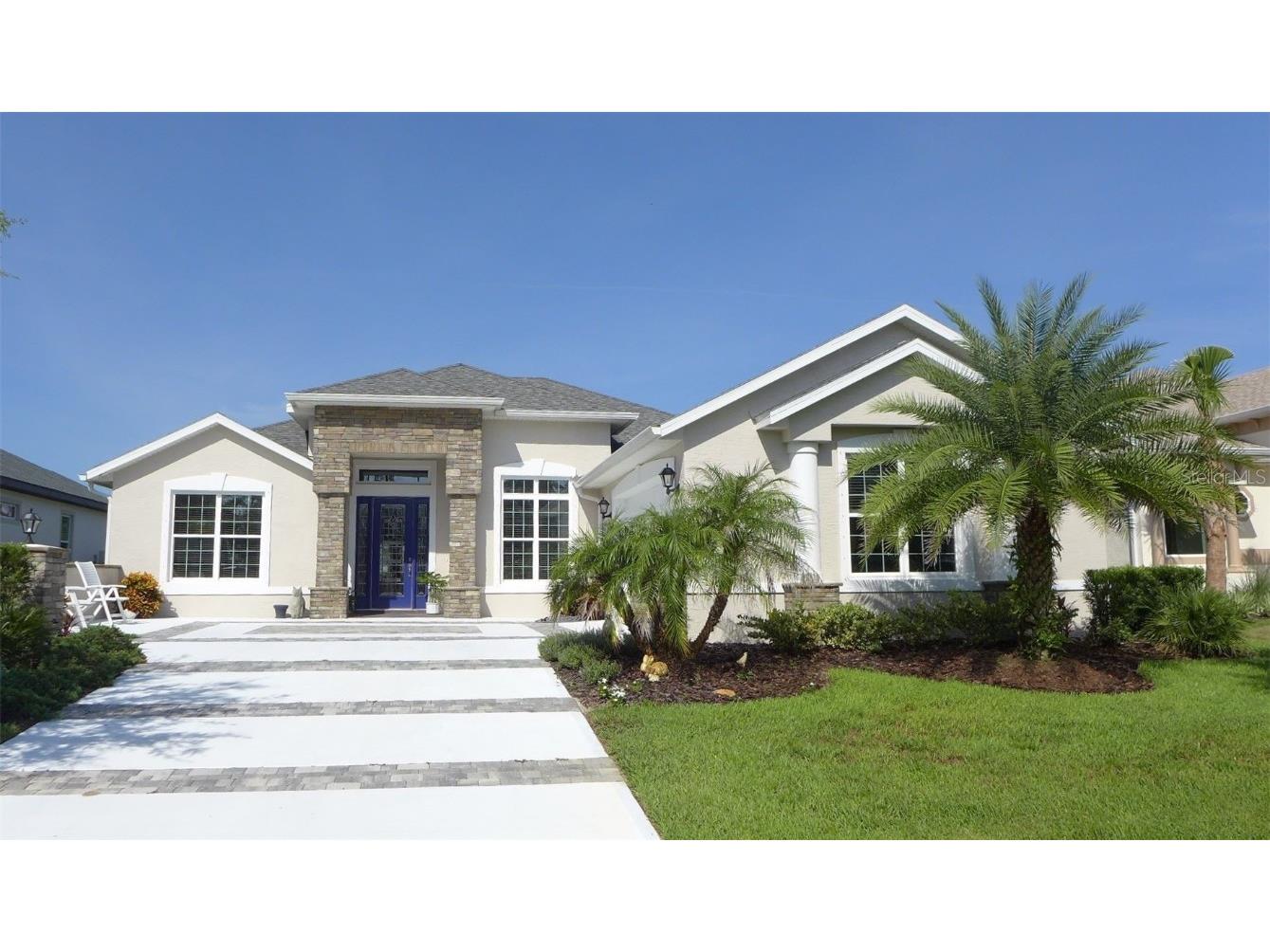 13 Eagle View Drive, Palm Coast, FL, 32137 | MLS: A4592757 | Edina Realty