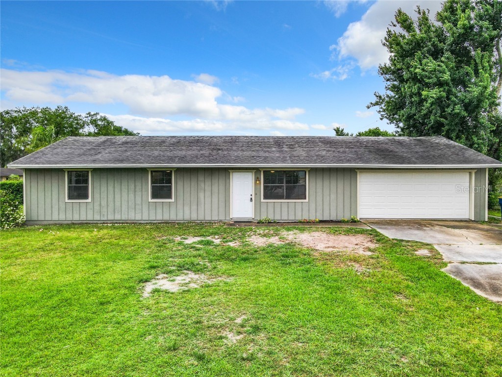 1304 Travelers Palm Drive, Edgewater, FL, 32132 | MLS: V4936318 | Edina ...