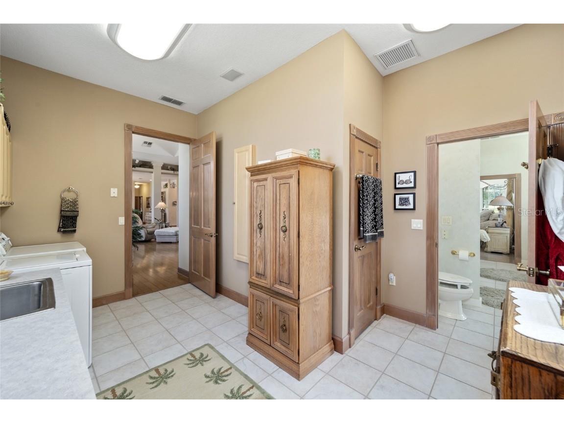 13120 NW 82nd Street Road, Ocala, FL, 34482 | MLS: OM686236 | Edina Realty