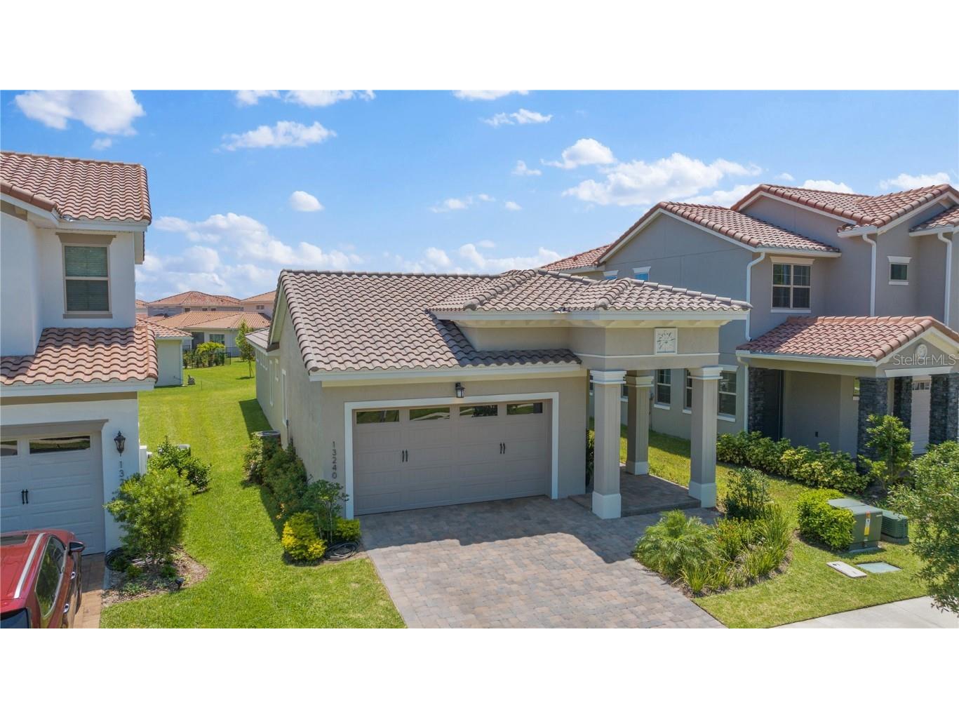 13240 Bromborough Drive, Orlando, FL, 32832 | MLS: S5103504 | Edina Realty
