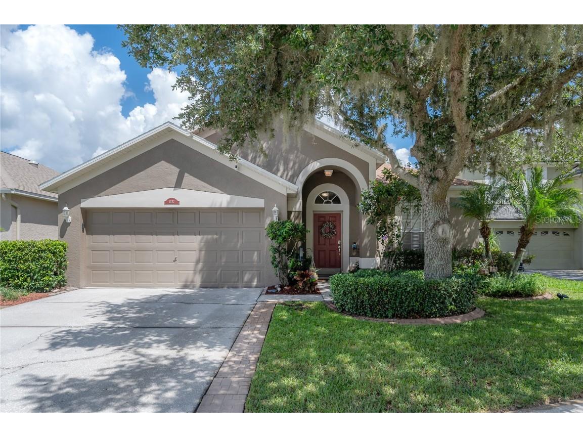 1327 Brooke View Drive, Odessa, FL, 33556 | MLS: W7866000 | Edina Realty