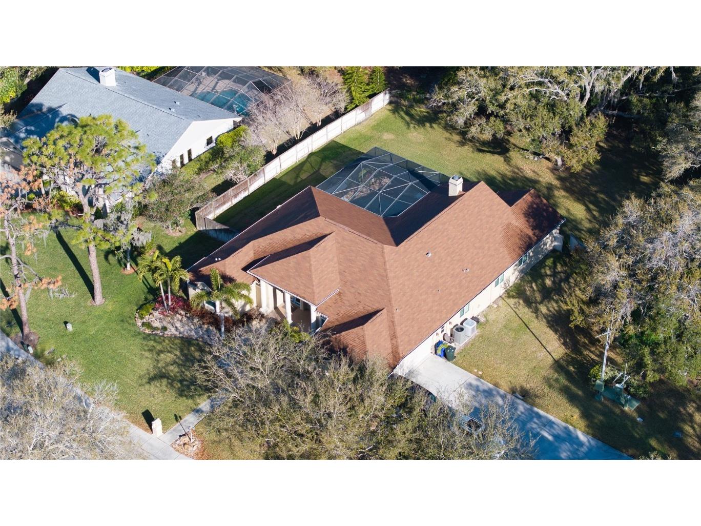 1338 Weybridge Lane, Dunedin, FL, 34698 | MLS: U8230609 | Edina Realty
