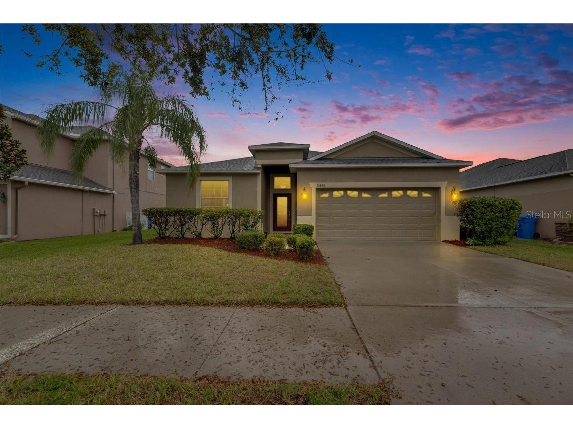 13454 Graham Yarden Drive, Riverview, FL, 33579 | MLS: TB8353074 ...